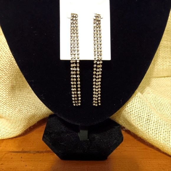 Source Unknown | Jewelry | 3 Strand Extra Long Silver Rhinestone ...
